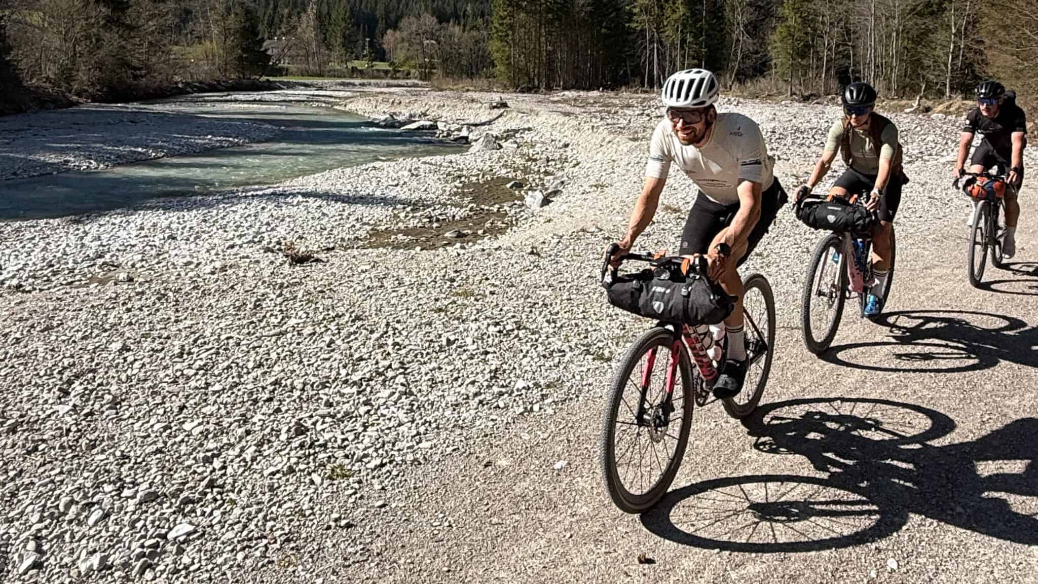"Around Europe": Jonas Deichmann und Josefine Rutkowski zwischen ...